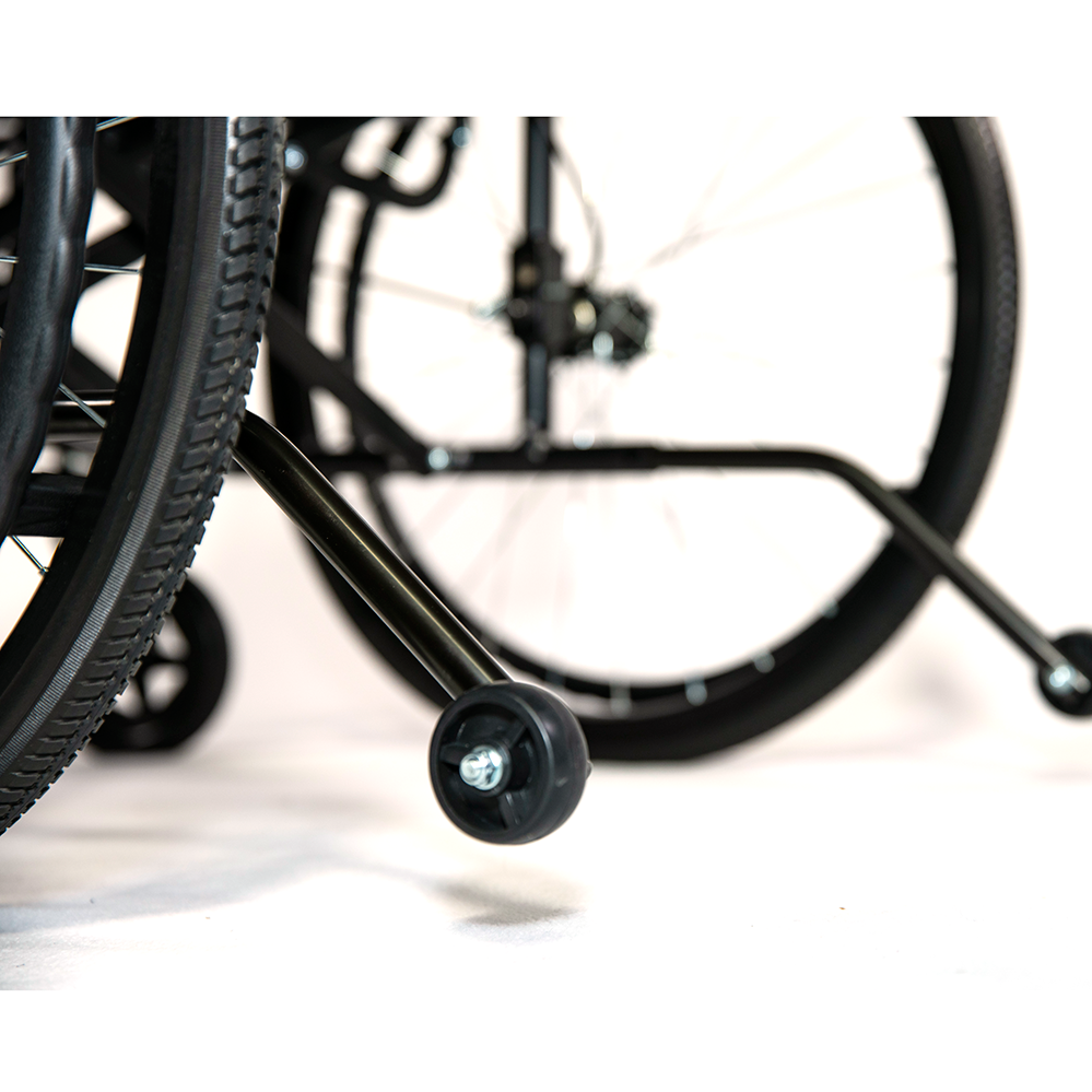 Feather Feather Chair - Feather Standard Lightweight