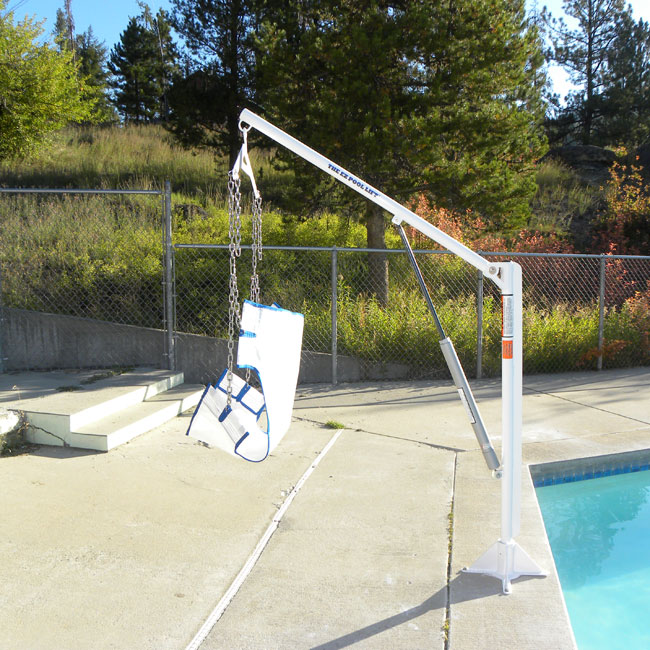 Aqua Creek EZ Manual Pool Lift | SpinLife